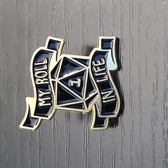 Dungeons & Dragons | Accessories | Dungeons And Dragons Enamel Pin ...